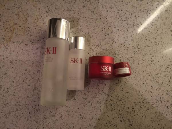 【省132.7元】skll面霜_SK-II 护肤五件套（神仙水75ml+嫩肤30ml+洁面20g+面霜15g+眼霜2.5g）多少钱-什么值得买