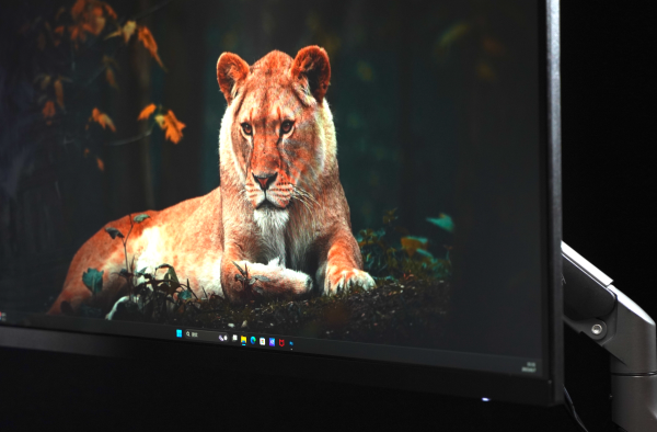 显示器_属于你职场的首台4K显示器丨KOORU 科睿 P6 显示器 -什么值得买