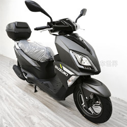 铃木摩托车整车_SUZUKI 铃木 UY125T-A踏板摩托车23款网红神车代步外卖首先 23款极地灰多少钱-什么值得买