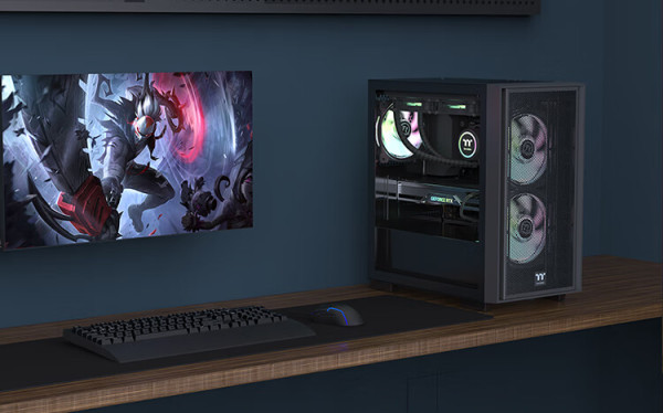 Thermaltake 曜越 Tt（thermaltake）启航者f4 黑色【报价 价格 评测 怎么样】 什么值得买